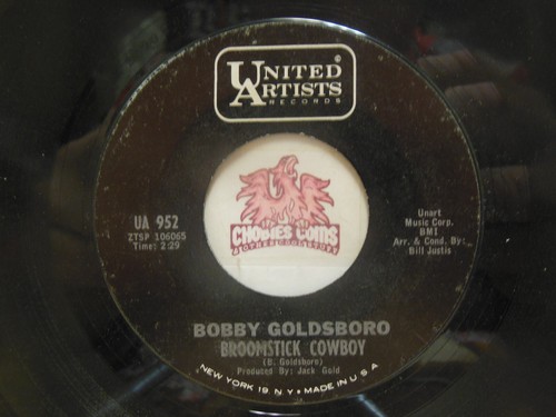 Bobby Goldsboro – Broomstick Cowboy / Ain't Got Time For Happy, 45 RPM ...