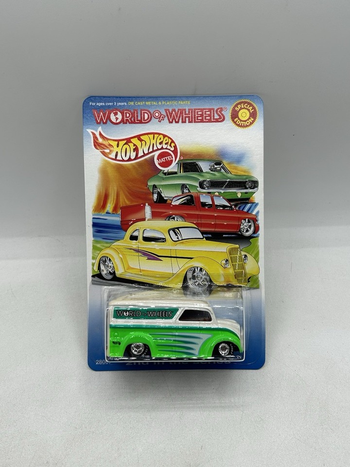 Hot Wheels World of Wheels Green Dairy Delivery with Real Riders Nm | eBay
