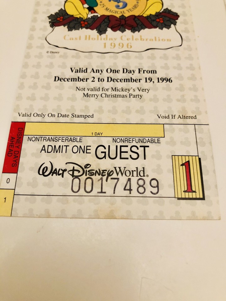 1996 Walt Disney World 25th Anniv Cast Member Holiday Unused Coupons ...