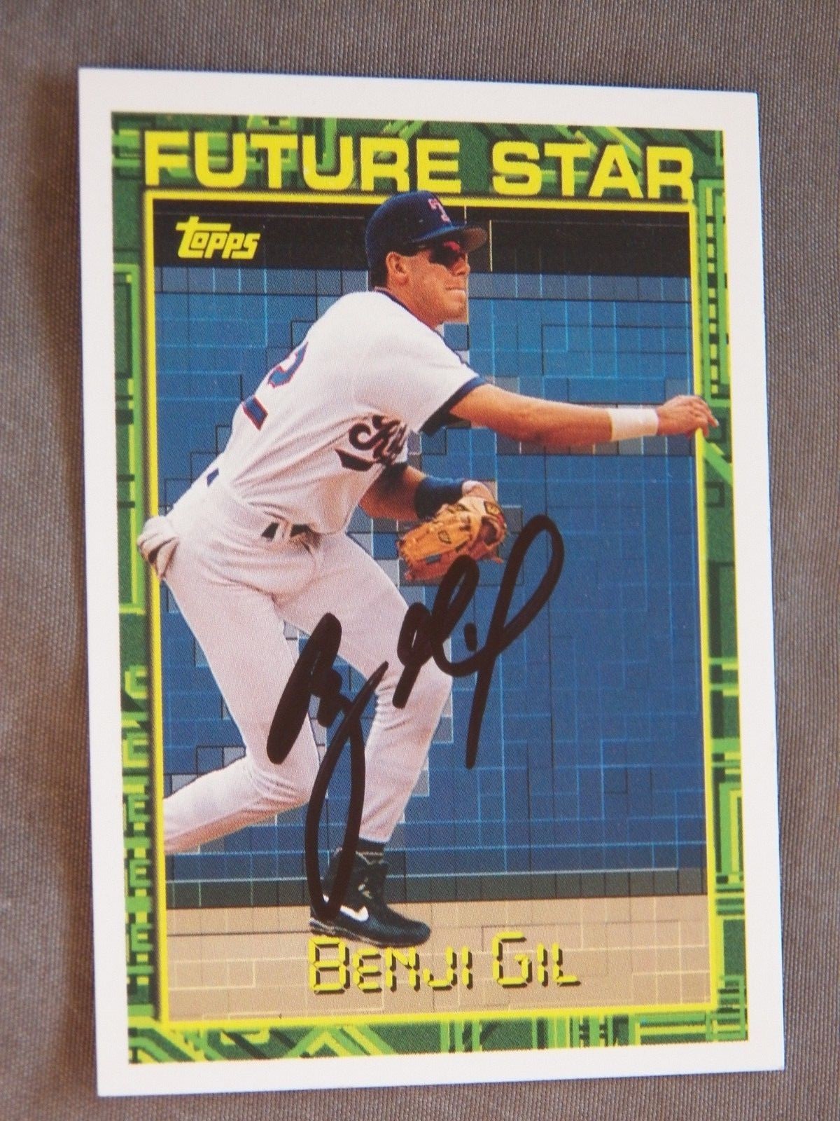 Texas Rangers Benji Gil Signed 1994 Topps Future Star Auto Card | eBay