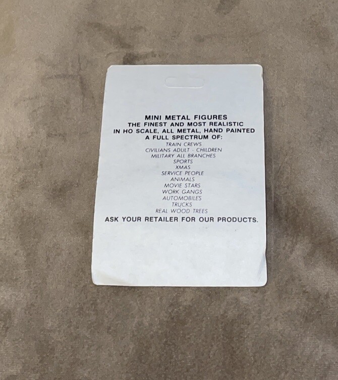 Mini Metal All American #494-0017 HO-Scale Hobo w/Bag and Dog Hand ...