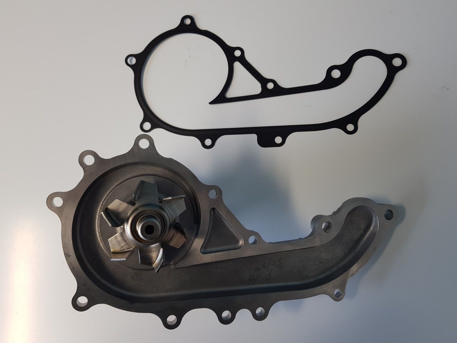 NEW GENUINE TOYOTA HIACE WATER PUMP 1RZ 2RZ 16100-79455 | eBay