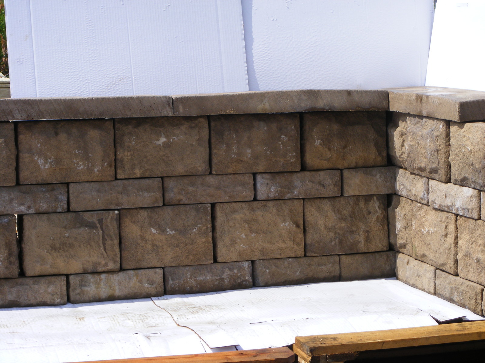SAMPLE BRADSTONE Landscape Coping Antiq Chestnut single 530x150mmx50 ...