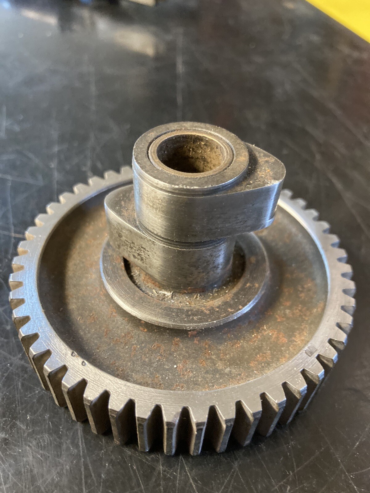 vincent-short-camshaft-with-pinion-ebay