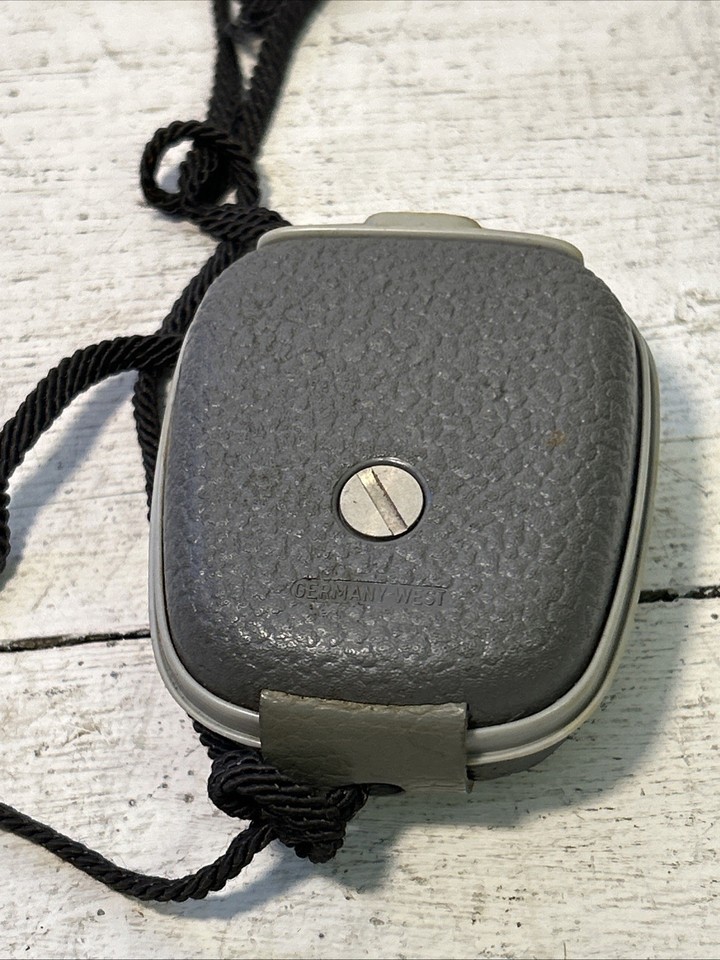 Vintage Gossen Pilot Light Exposure Meter w/Hard Case & Strap. Camera ...