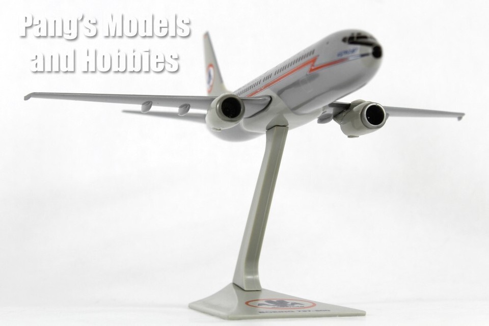 Boeing 737 737-800 American Astrojet Livery 1/200 Scale Model Airplane ...
