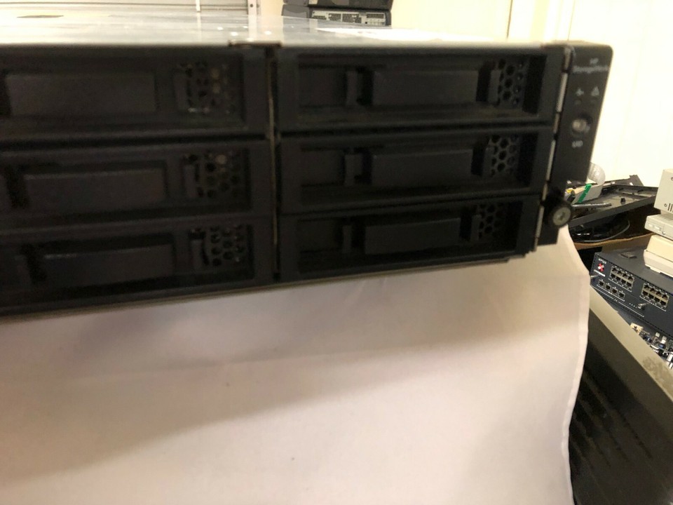 HP StorageWorks D2600 6x 2TB 7.2K SATA 12TB Disk Enclosure (AJ940A) | eBay