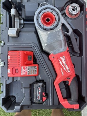 Milwaukee M18 FUEL Cordless Pipe Threader Kit – Brushless, One-Key ...