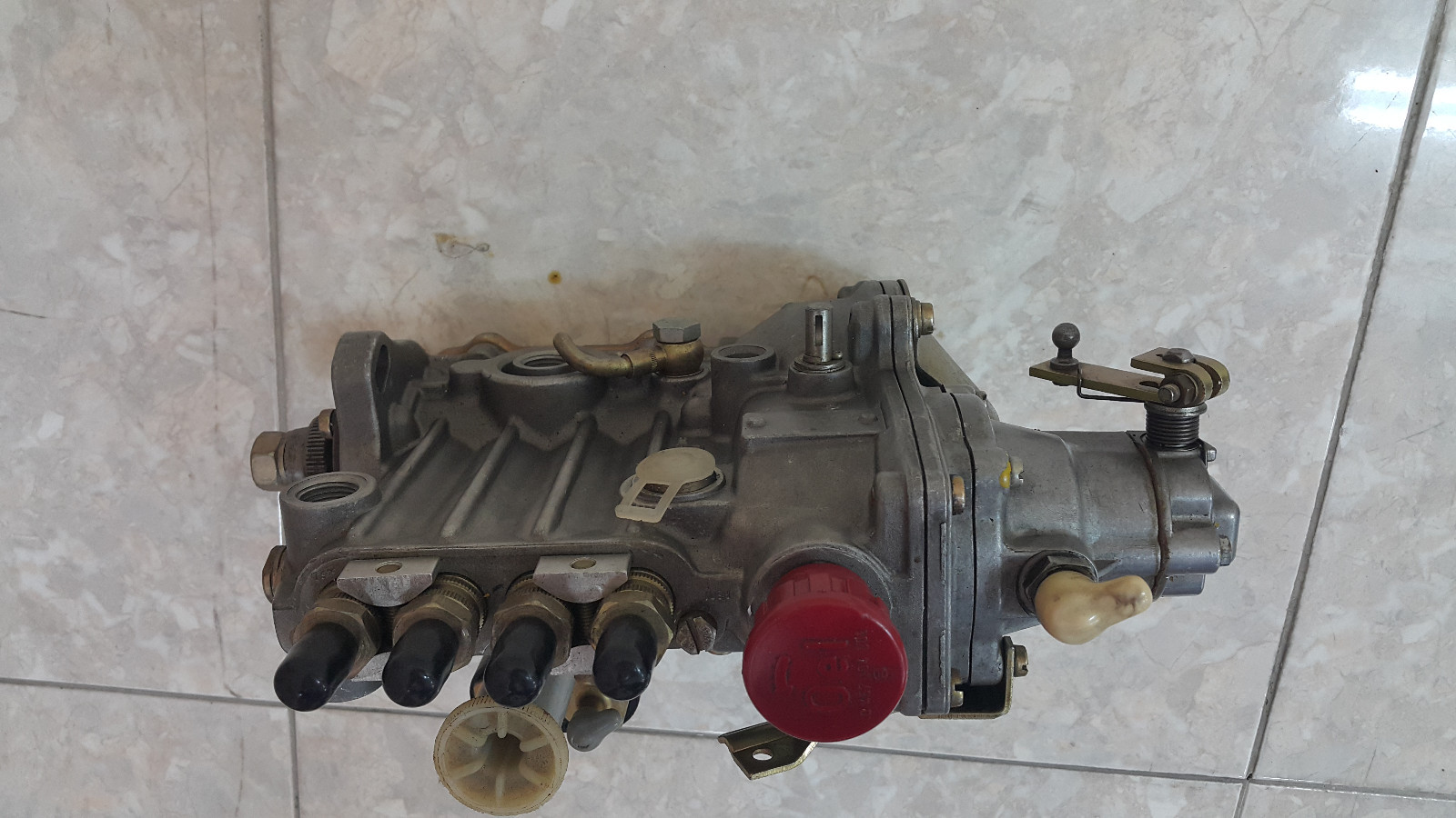 Original Bosch Fuel Injection Pump 0400114079 for Mercedes 2.4d TI ...