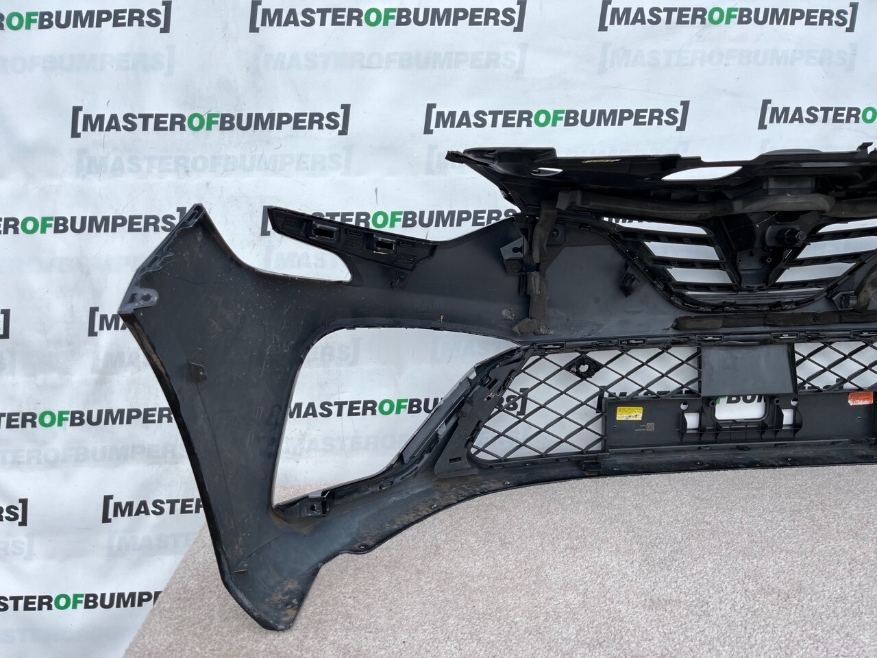 RENAULT CLIO RS LINE MK5 2019-ON FRONT BUMPER GENUINE [R565] | eBay UK