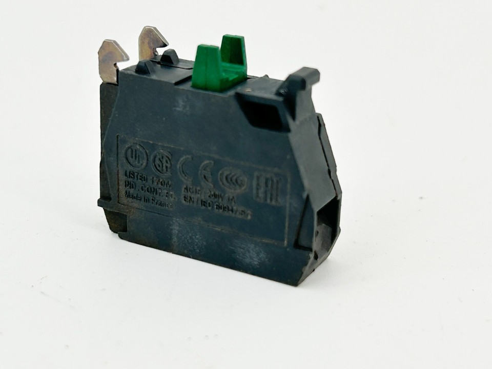 Schneider Electric ZD-PA103 Contact Block 24V 10A | eBay