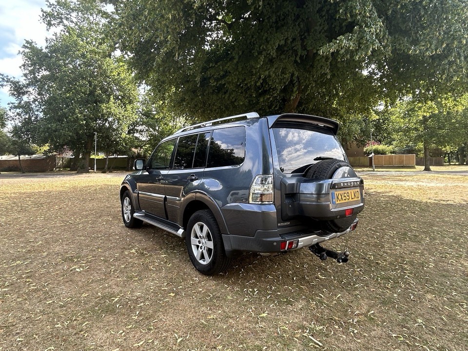 Mitsubishi Pajero Shogun MK3 3.2L | eBay UK
