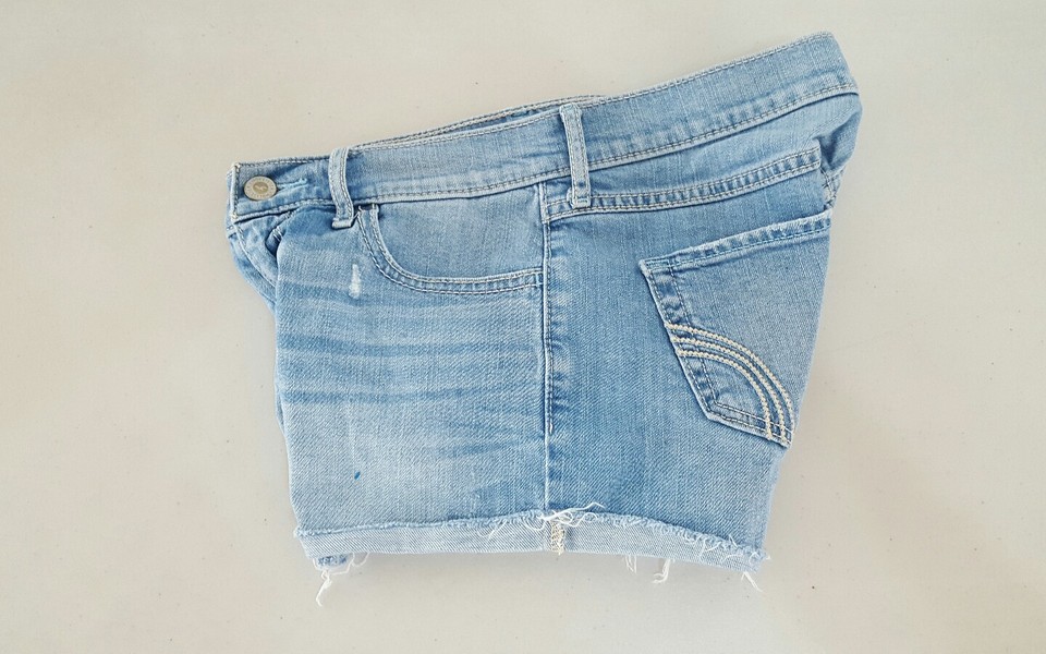 Hollister Womens Size 1 W25 Denim Shorts Cut Offs Mini Micro Booty | eBay