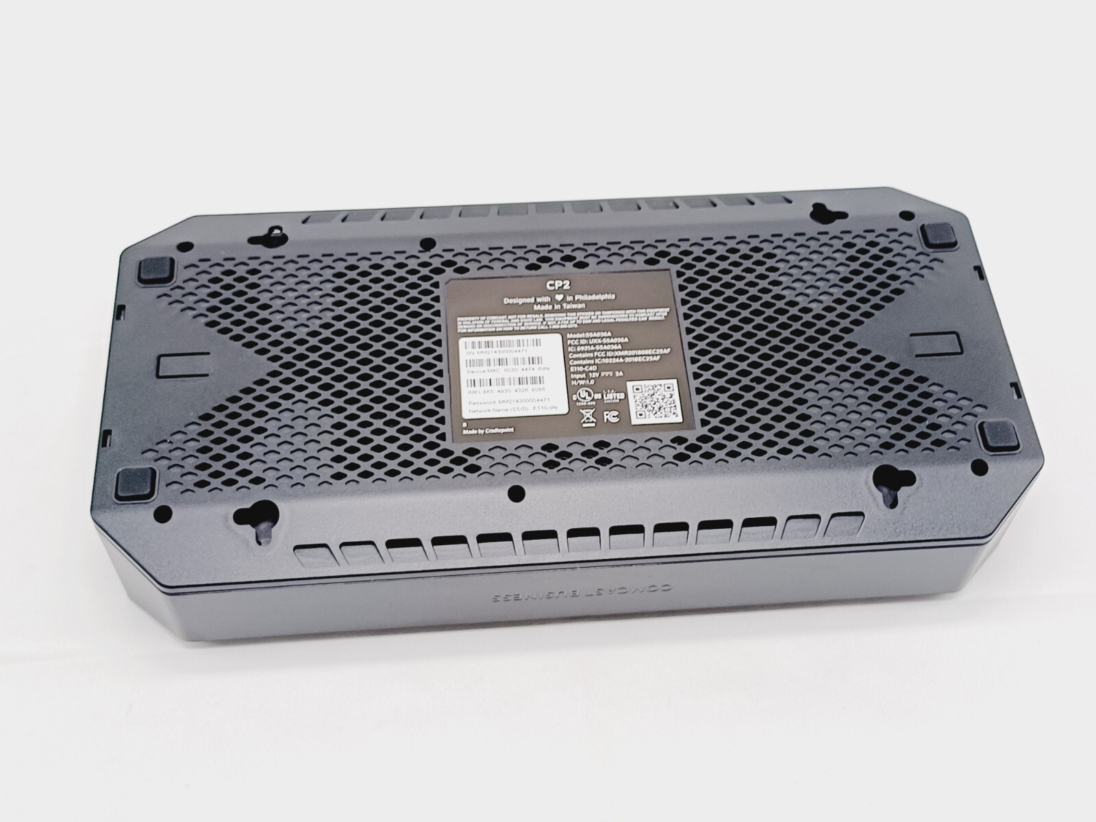 Cradlepoint Multi-Carrier E110-C4D Router ONLY E110-CP2 S5A036A ...