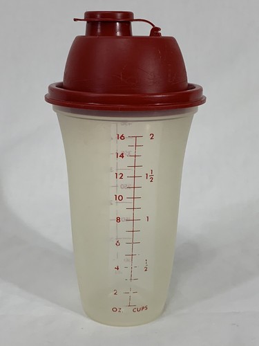 Vtg TUPPERWARE Quick Shake 1-Pint Gravy Maker Batter Mixer w/Flip Top ...