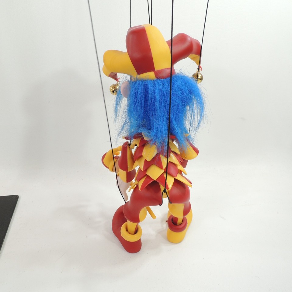 Dexter The Jester Marionette designed by Daniel Oates 2001 for Bozart ...