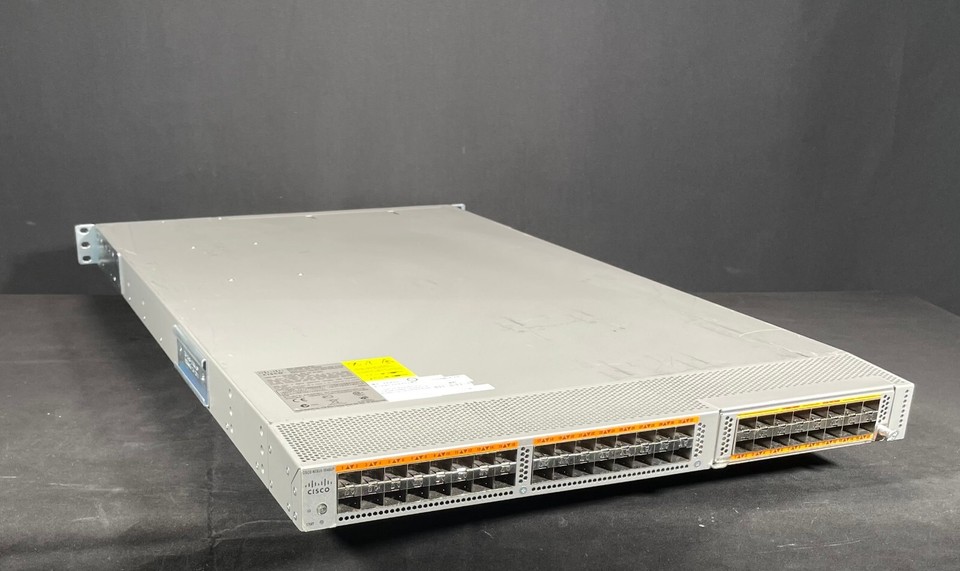 Cisco N5K-C5548UP N5K-C5548P 48 Port 10GB Fiber Switch w/N55-M16UP ...