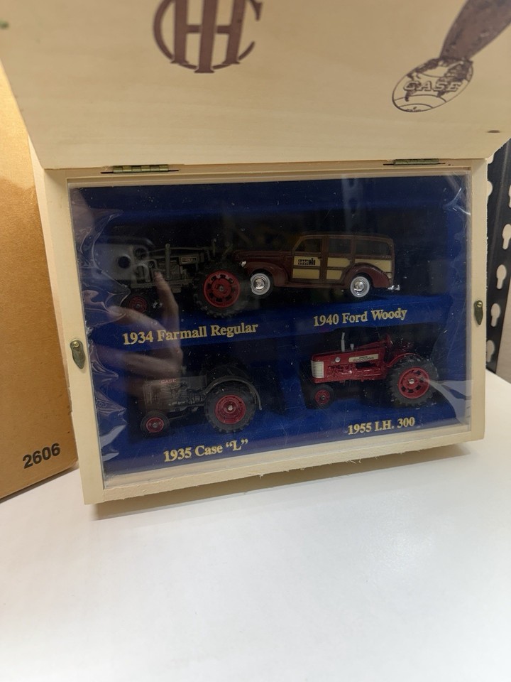 J.I. Case 1989 Limited Edition Wood Box Farmall Case Ford Woody 1/43 ...