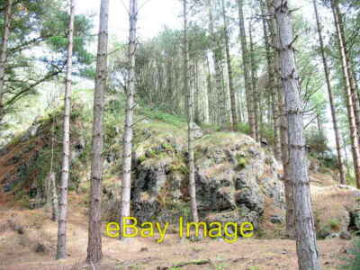 Photo 6x4 Cadair y Cythraul (The Demon's Chair) Pen-lu00f4n A rocky ...
