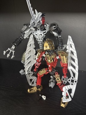 LEGO BIONICLE: Toa Lhikan and Kikanalo (8811) please Read Description ...
