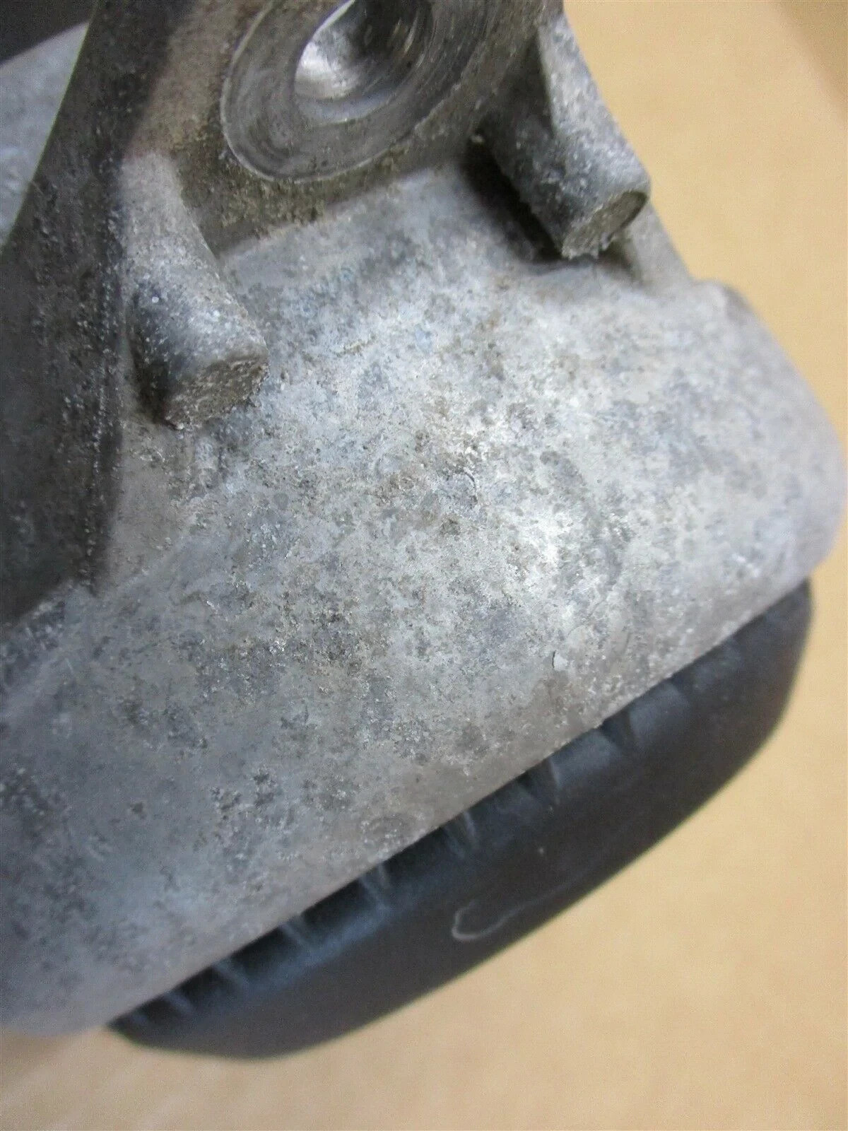 17 Boxster S RWD Porsche 718 L Transmission MOUNT 982399201A ...