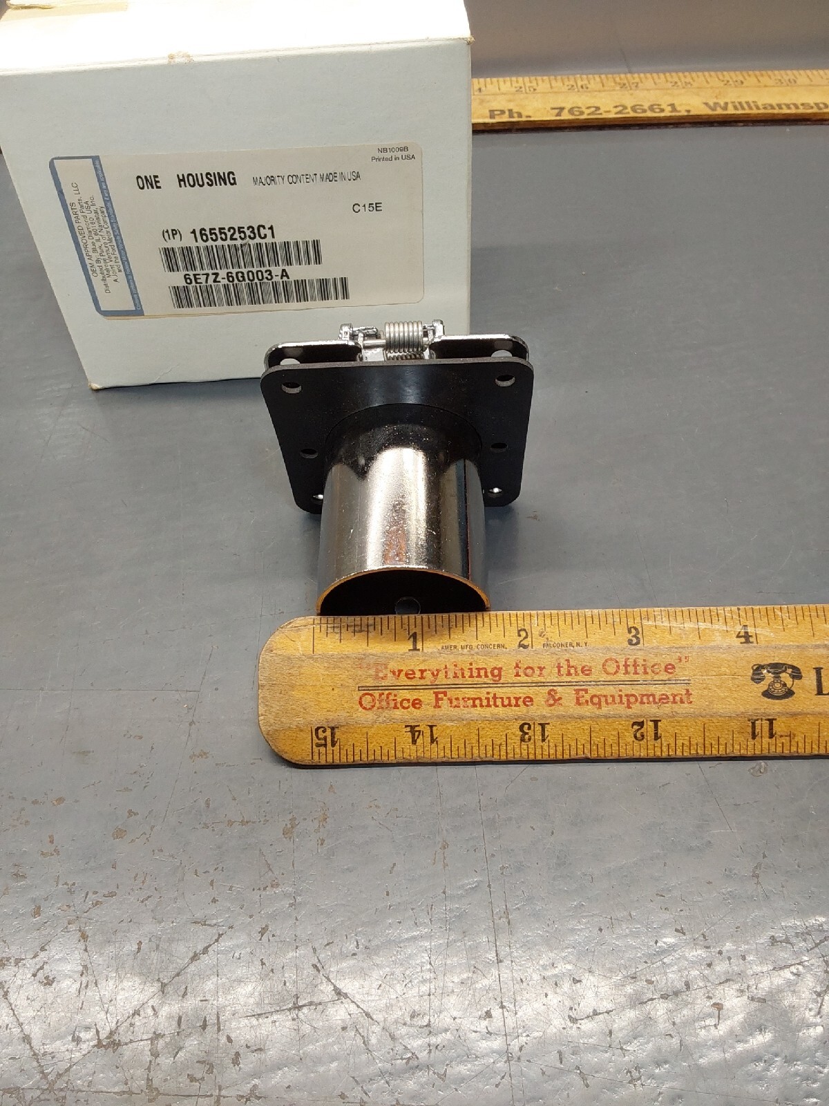 International Chrome Block Pre Heater Plug Housing 1655253C1 D3 for ...