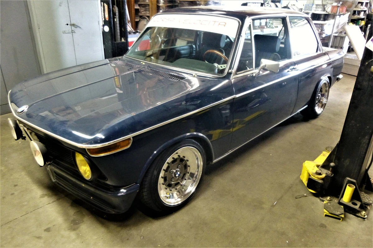 Bmw 2002 Custom