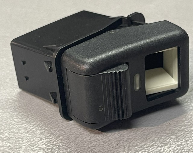 Volvo VNL 5th Wheel Slide Switch 8158235 for sale online | eBay