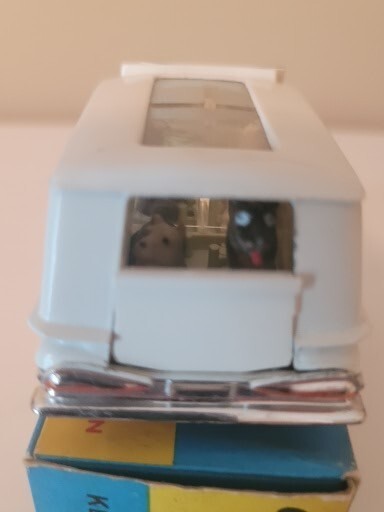 Corgi Toys 486 Chevrolet Impala Kennel Service Wagon + 4 Dogs NMIB+ | eBay