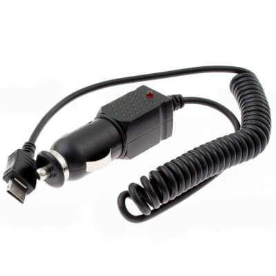 Kfz-Ladekabel für Samsung E520 E540 E550 E570 E590 E740 E780 E790 E830 ...
