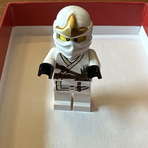 LEGO Ninjago Minifigure White Zane ZX with Gold Helmet 30086 Genuine | eBay