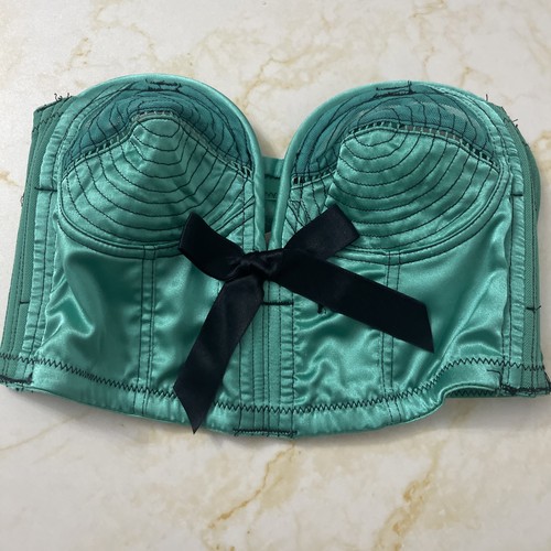 BETTIE PAGE by Playful Promises over wire bra.32A | eBay