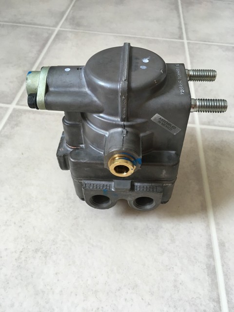 Bendix K021558 Sr-7 Spring Brake Modulating Valve for sale online | eBay