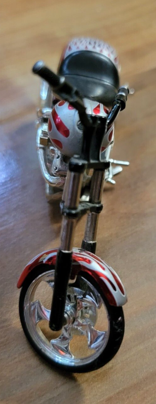 WEST COAST CHOPPERS JESSE JAMES MOTORCYCLE STURGIS SPECIAL, RED, 1;31 ...