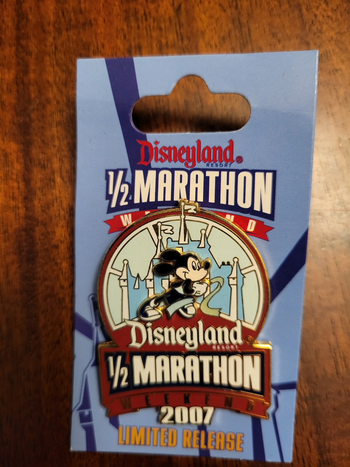 Disneyland Pin 1/2 Marathon Running Race "Weekend" Castle Prize Pin | eBay