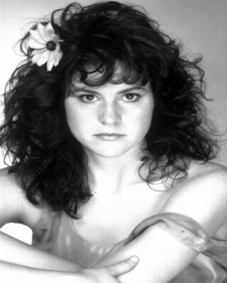 8x10 Ally Sheedy GLOSSY PHOTO photograph picture print hot sexy cute ...