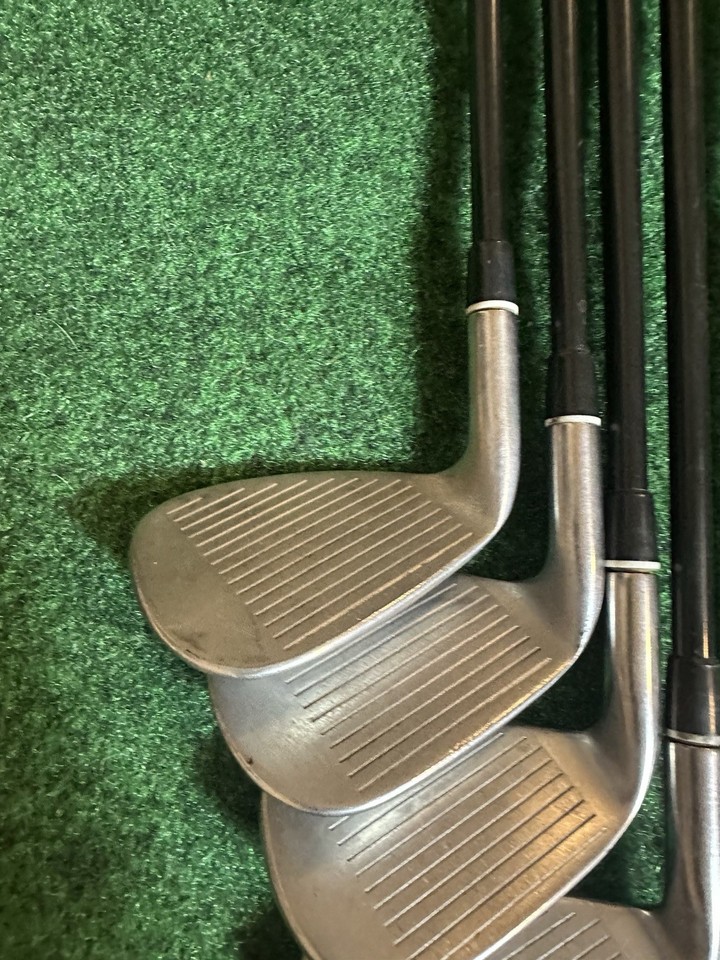 Adams Idea Tech A4 OS Iron Set 6-7,9,PW,Graphite Design Tour AD YSQ-HL ...