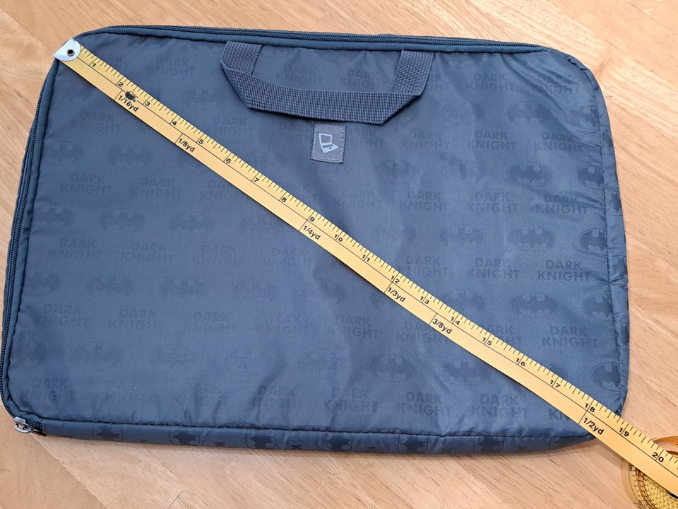 The Dark Knight Batman Gray Nylon Laptop Case Bag Sleeve Fits 18 ...