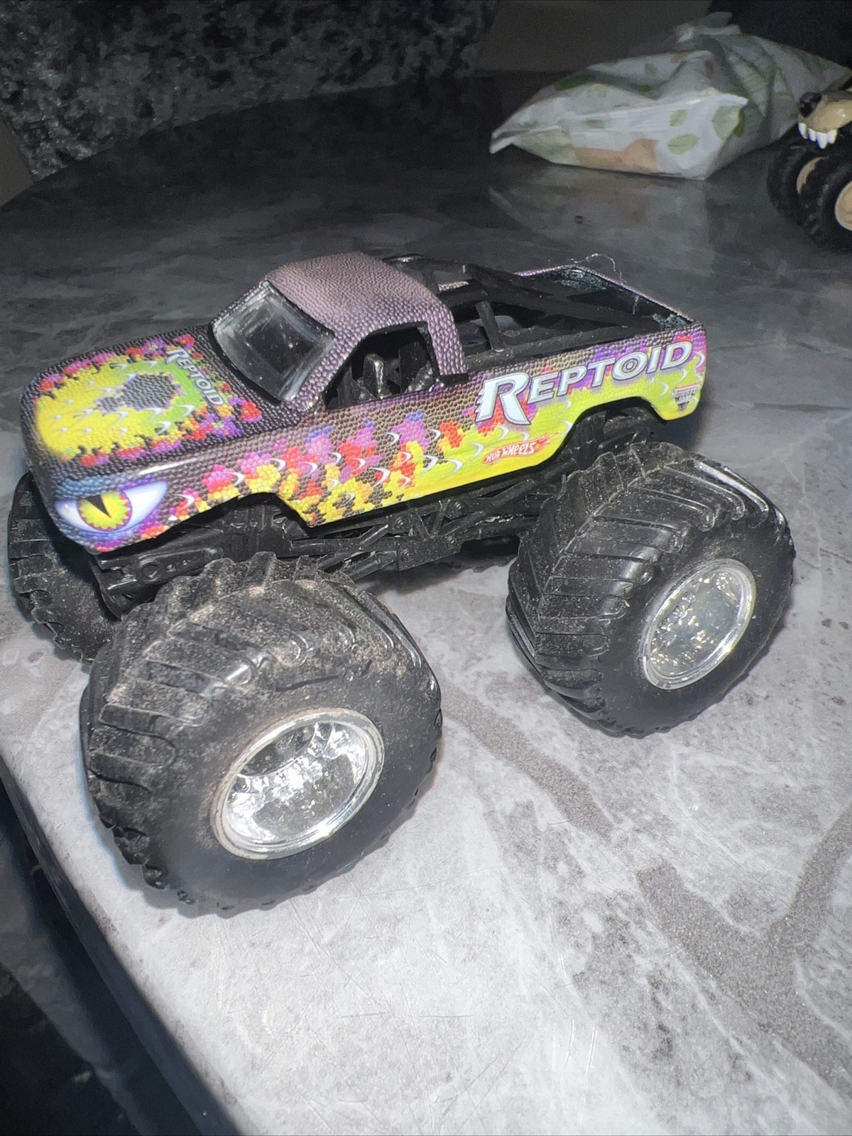 ORIGINAL HOT WHEELS MONSTER JAM 1/64 - REPTOID MONSTER TRUCK | eBay