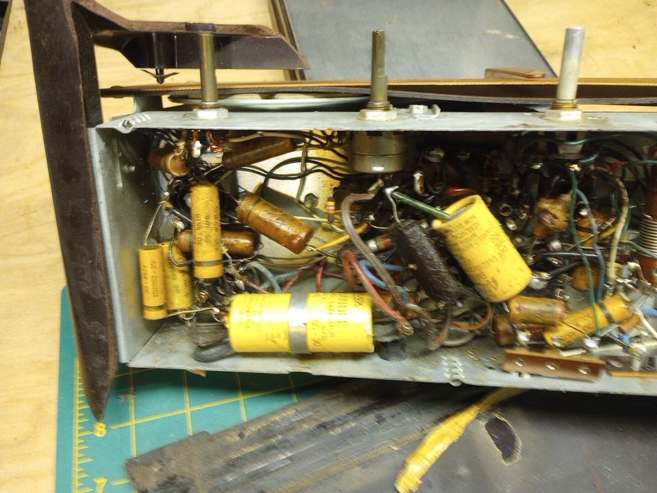 Beat Up Broken Philco Radio Chassis | eBay