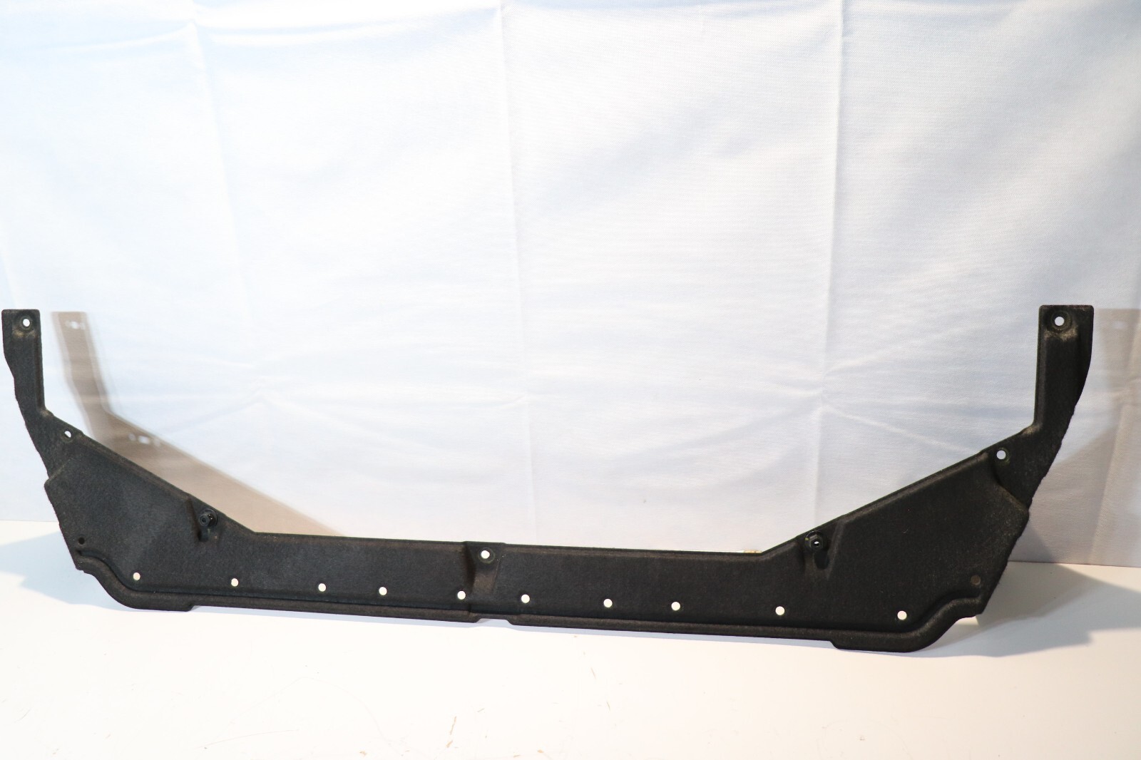 KIA EV6 GT LINE MIDDLE UNDERTRY UNDERBODY COVER 84237-CV000 | eBay