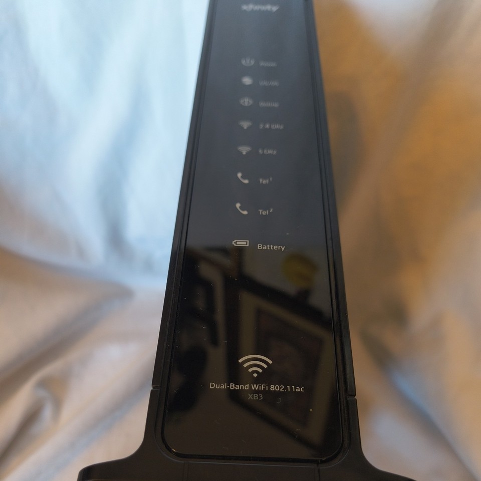 ARRIS TG1682G & Phone Gateway Cable Wireless Panoramic WIFI Router No ...