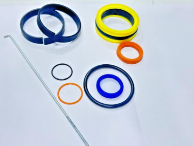 Jcb Backhoe 3Cx Steering Ram Seal Kit 30Mm Rod X 70Mm Cyl. Part No. 991 ...