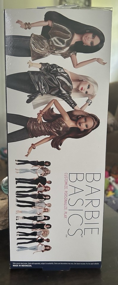 Barbie Basics Collection 2.1 Model No. 8 Denim 2010 MATTEL T7924 NIB NRFB | eBay