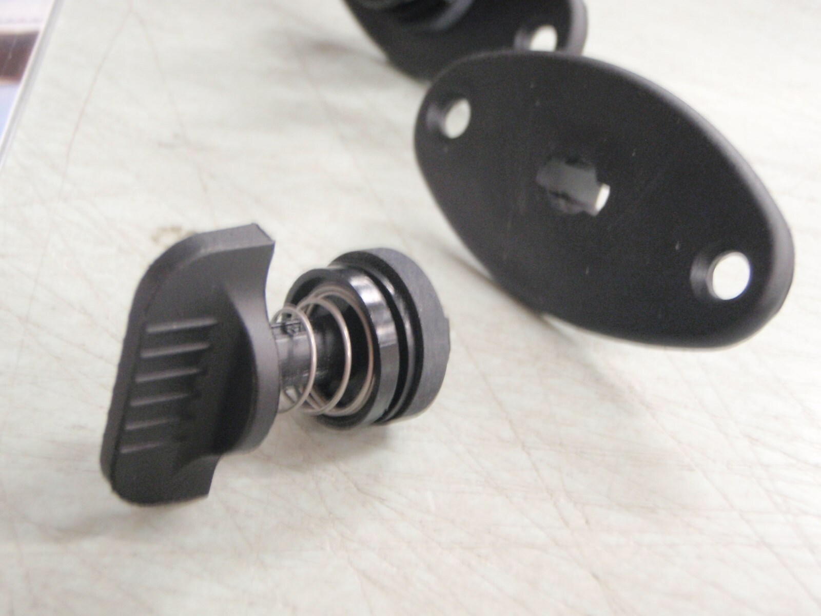 WINDSHIELD HOLDER CLIPS PAIR WSH-1PR-DP WSH1PRDP PLEXIGLASS STYLE BASS ...