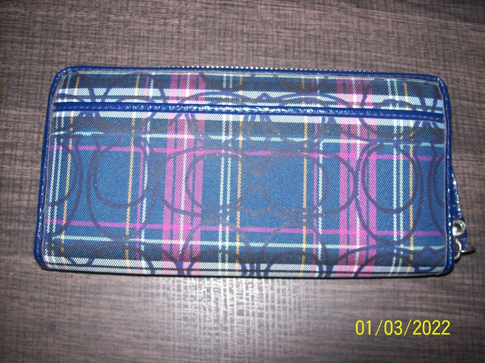 Coach Signature Tartan PLAID MULTICOLOR Accordion Zip Around Wallet # ...