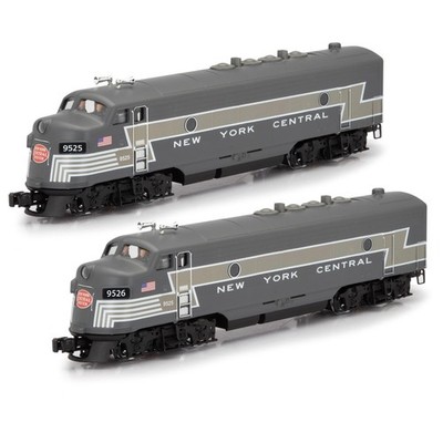 Menards O Gauge Powered NEW YORK CENTRAL F Unit Diesel Locomotive AA ...