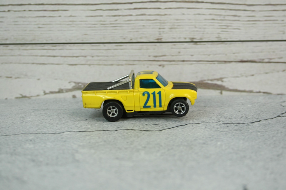 Aurora AFX #211 Datsun Baja Pickup Yellow HO Slot Car | eBay
