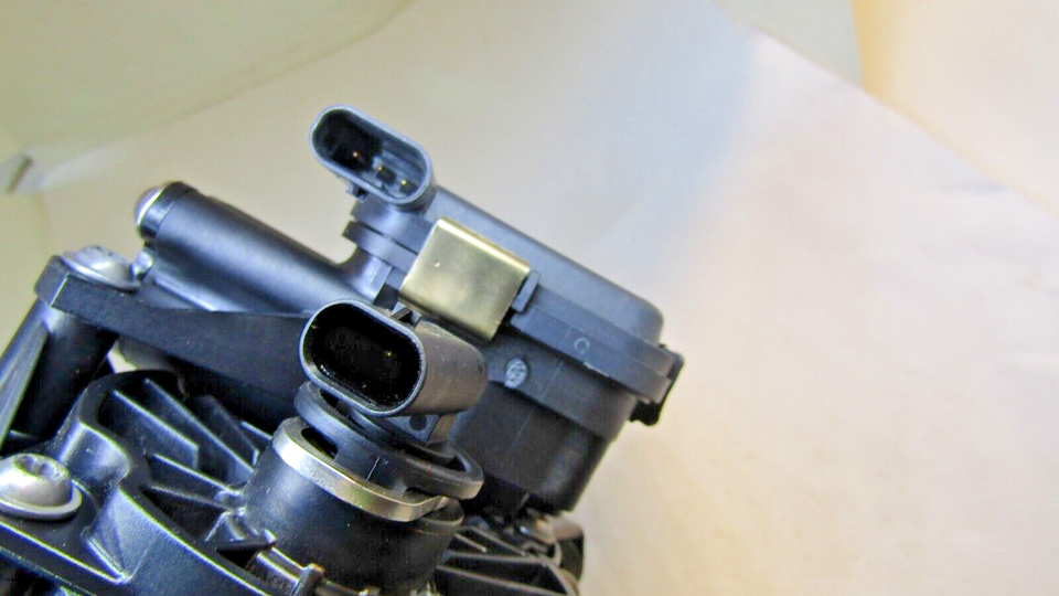 Genuine GM Engine Coolant Flow Control Valve 12716427 | eBay