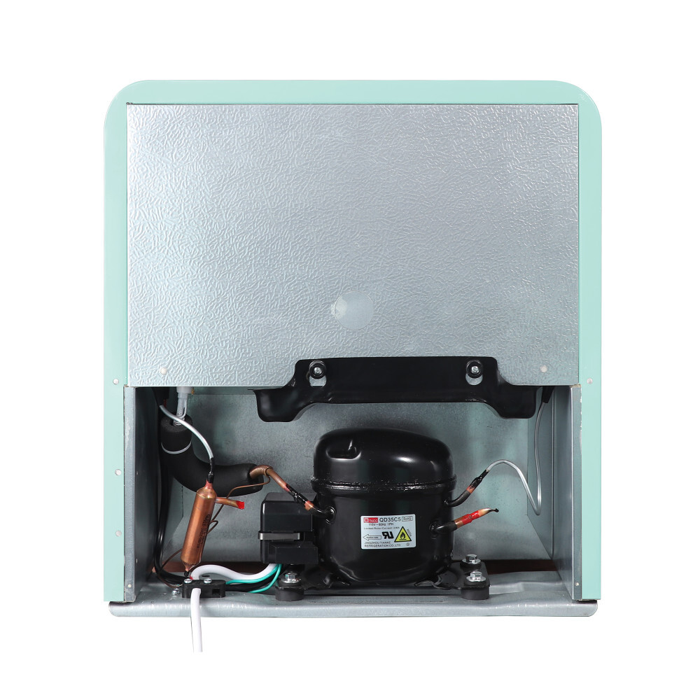 Magic Chef MCR16CHM Mini Fridge LED Light Mint Green 19-1/4"Hx 17-1/2 ...